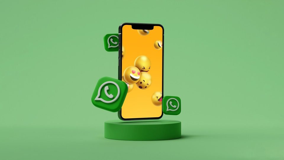 WhatsApp per iOS aggiunge l'invio di file con le didascalie WhatsApp per iOS aggiunge l'invio di file con le didascalie