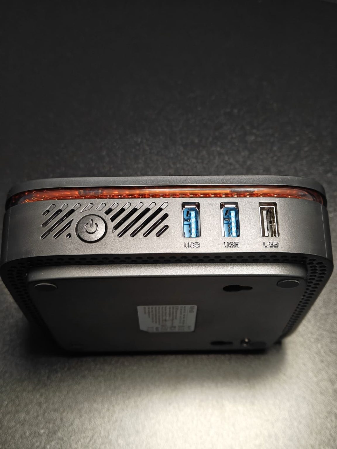 Recensione NiPoGi AK1 Plus: mini PC entry level completo